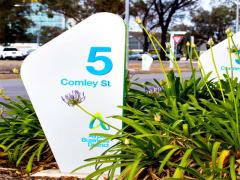 Custom Outdoor Parking Sign Professional Exterior Directional Signage