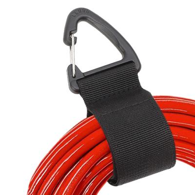 China Zwarte Driehoekige Klittenband Kabelbinder Lichtgewicht Kabel Organizer Tape Te koop