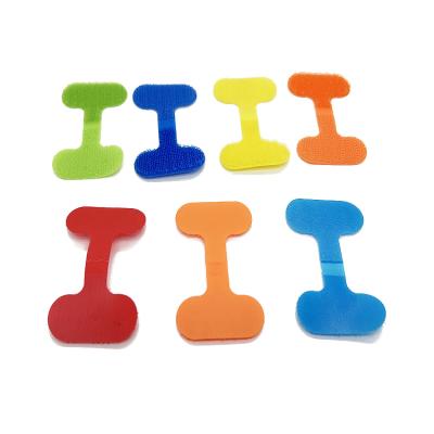 China Nylon Hook And Loop Fastener Aanpassing van Hook And Loop Tape voor het opslaan van data kabels Te koop