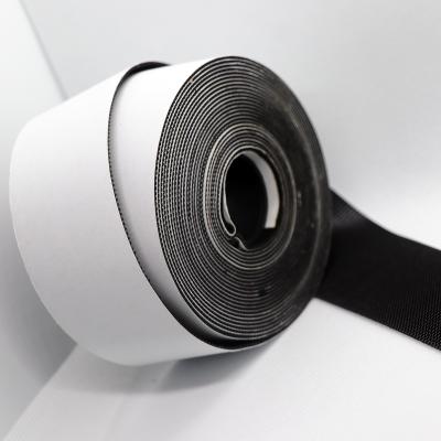 China Zwart en Wit Gegoten Klittenband Anti-Pilling Klittenband Handig Te koop