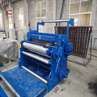 Cina Cavo automatico Mesh Welding Machine Gearbox Driven del diametro 0.45-0.85mm in vendita