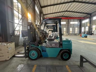 China 1.5 Ton Diesel Forklift CPCD20 Diesel Counterbalance Blue Yellow for sale