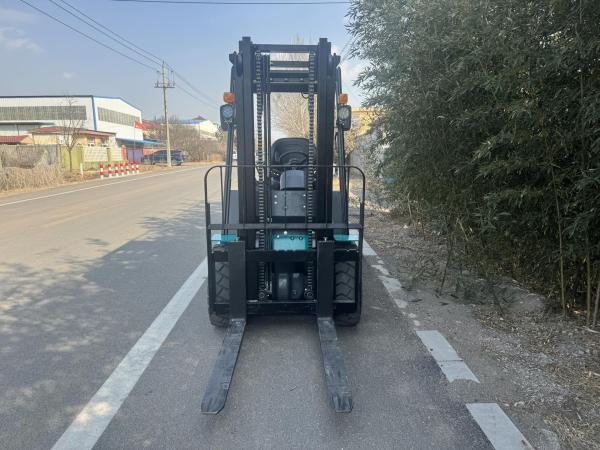 Quality Lead Acid Battery Operated Forklift 3 Ton Electric Forklift CPD25 for sale