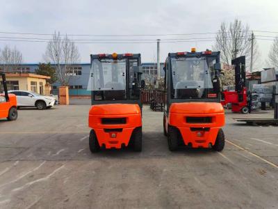 China Factory Direct Sales 1.5Ton-3.5Ton Diesel Fork Lift Truck with Cabin and Cooler or heater for sale