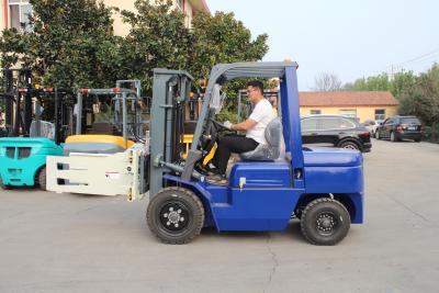 China 1.5Ton-3.5Ton Diesel Forklift Truck with Wide View Mast and Boltless Unibody Design for sale