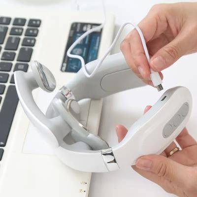 Cina Massaggiatore per il collo da viaggio personalizzato da 5 kg con riscaldamento e impulso intelligenti in vendita