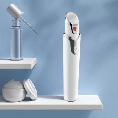 Cina Massaggiatore oculare facciale bastoncino con compressione termica strumento ricaricabile per la cura della pelle 3 in 1 in vendita