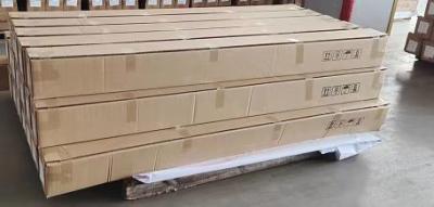 Cina fodera adesiva solvente dell'autoadesivo 100mic 140gsm del vinile del PVC di larghezza di 1.82m 2.02m in vendita