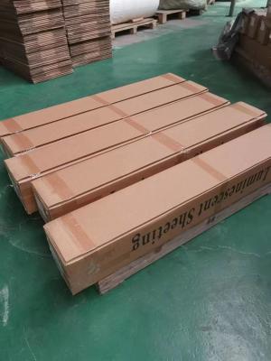 Cina Eco-solvente / UV stampabile adesivo fotoluminescente vinile foglio luminescente / nastro brilla in pellicola scura 4 ore in vendita