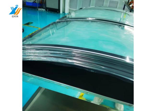 curved touch screen 