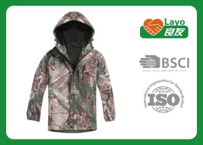 Cina Rivestimento impermeabile respirabile, rivestimento del Softshell degli uomini con il cappuccio in vendita