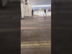 Máquinas para a fabricação de cartões