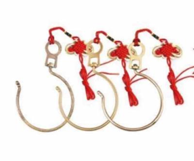 China Gancho de fijación de ventana de madera antigua con hebilla de pestillo de latón, varilla de soporte a prueba de viento para accesorios de puertas y ventanas chinas en venta