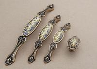 China Antique Marble Pattern Ceramic Kitchen Door Knobs And Handles Lightweight for sale