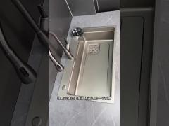 Lavatórios de cozinha multifunção 304 aço inoxidável Lavatório de cozinha torneira moderna Negro Cascata chuva Cozinha de tigela única