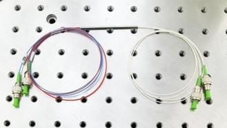 China SM Dual Window 2x2 Fiber Optic Coupler With FC APC Connector for sale
