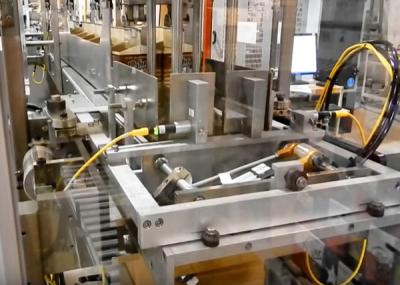 China De geautomatiseerde Machine van de het Gevalverpakker van de Kartondoos met Ononderbroken Vlakke Kartonlevering Te koop