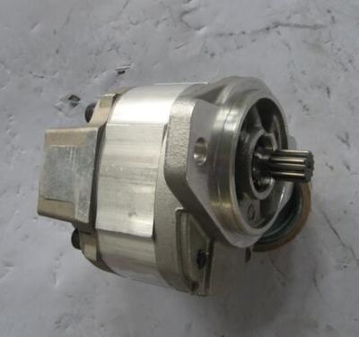 China Komatsu loader WA90 gear pump 705-11-33100 for sale