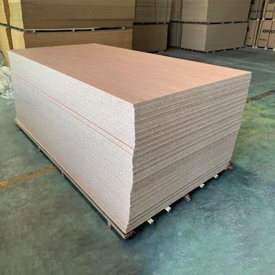 China E0 E1 ENF HENF Grade Melamine Faced Particle Board Eco Friendly Chipboard Anti Scratch for sale