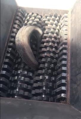 China Double shaft Tire Shredder Machine or Tire crusher machine Henan Ling Heng Machinery China for sale