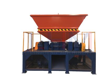 China Double shaft Shredder machine Metal shredder Henan Ling Heng Machinery China for sale