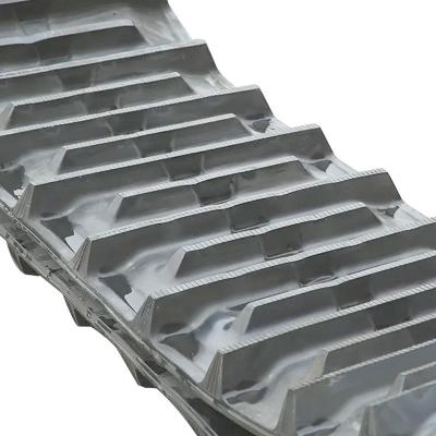 China Combine Harvester Rubber Track 425*90*42 Suitable for Different Uses Customer Service for sale