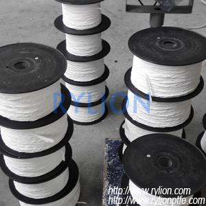 China PTFE yarn ,2g/m,3g/m,5g/m. white, it is used to braid packing for sale