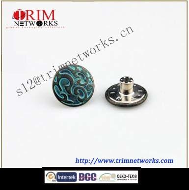 China Brass jeans 20MM HVB DK Bronze with green effect convex flowers and lines plastic inside fashion accessories button for sale