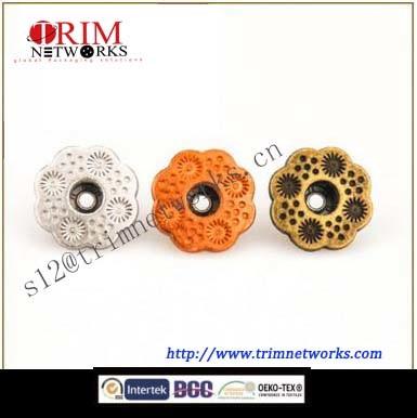China Alloy jeans metal button maker 17.8MM HVB Orange copper/HVB Nickle/HVB Anti-brass surface with flower pattern button for sale