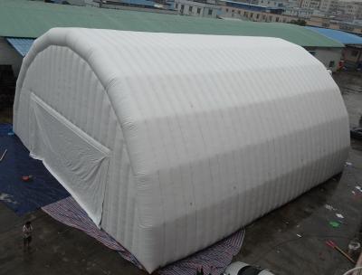 Cina tenda gonfiabile commerciale del PVC di 0.8mm la grande, gradua 35 x 22 secondo la misura la x 11mH, su misura in vendita