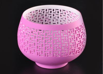 China os castiçais cerâmicos ocos cor-de-rosa da porcelana vendem por atacado suportes do castiçal à venda