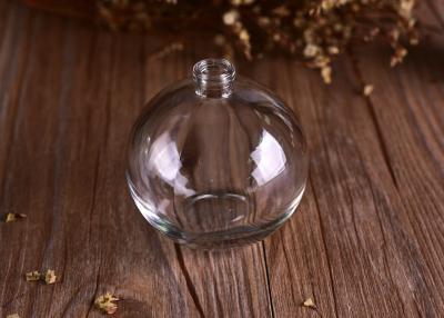 China High End Luxurious Transparent Glass Cologne Bottles 3.5oz 108ml Sprayer Cap for sale