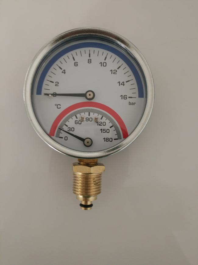 Thermomanometer product image showing dial and connection details