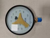 China Bottom Mount High Accuracy Precision Test Pressure Gauge Adjustable Pointer Type For Demands for sale