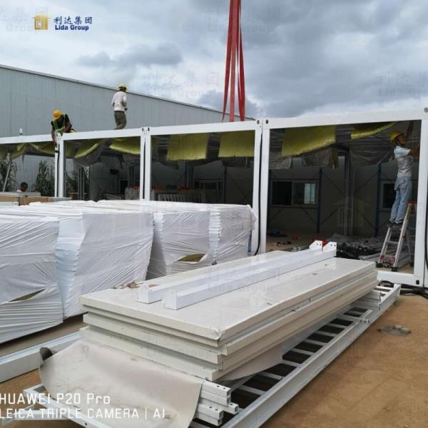 Quality Compact Prefab Container House Fire Resistant Prefab Shipping Container Cabins for sale
