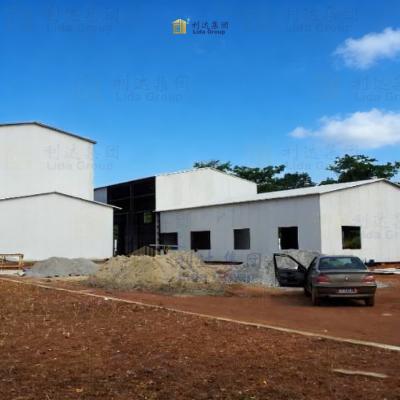 China Prefabricated Steel Structure Constructions Heavy Duty Space Saving Design for sale