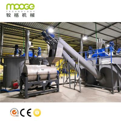 Cina lavaggio delle bottiglie dell'ANIMALE DOMESTICO 2000kg/H che ricicla linea nei fiocchi dell'Algeria 400kw che lavano linea in vendita