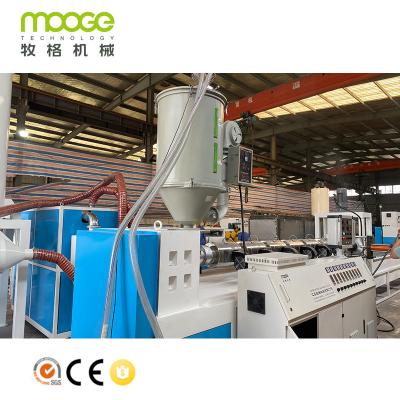 Cina ANIMALE DOMESTICO di piccola capacità pp che attacca rotolo che fa macchina, 50hz Patti Making Machine di plastica in vendita