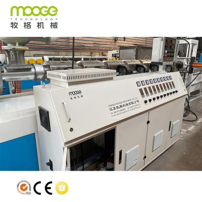 Cina ANIMALE DOMESTICO di piccola capacità pp che attacca rotolo che fa macchina, 50hz Patti Making Machine di plastica in vendita