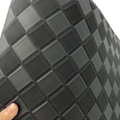China Embroidery Synthetic PVC Leather Roll Quilted Leather Car Floor Mat Roll Backing Customized for sale