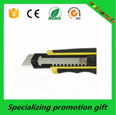 China Durable Sharp Safety Retractable Utility Knife Hand Tools For Office for sale