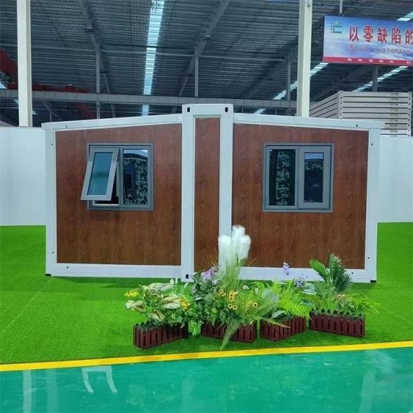 Quality 20ft Prefabricated Foldable Portable House for Offices and Homes EPS Sandwich for sale