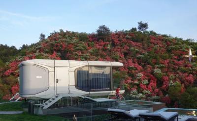 China Cottage de vidro brilhante ao ar livre perfeito para casais Férias no hotel à venda