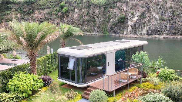 Quality Prefab Portable Mobile House with Online Technical Support and Space Capsule for sale