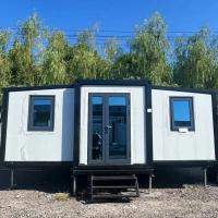 China Modern Design Style Double Wing Expansion Folding Container Room for sale