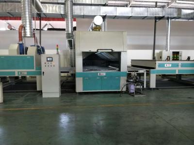 Chine Machine automatique de revêtement par pulvérisation en pierre douce avec système de pistolet automatique à vendre