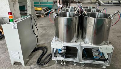 中国 ボール蓋 食品 包装 トレイ コーティング 水 熱油 防水 6 ステーション スピンコーティング マシン 竹紙 砂糖ゴム 販売のため