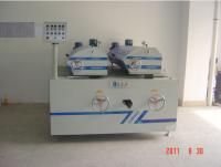 China AC 110V White Double Hot Melt Roll Coater 920mm Effective Width for Wood Plastic Metal for sale