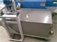 China 620mm Pneumatic Curtain Coater with 50m/min Speed and Pulley Structure for Industrial Coating Applications for sale