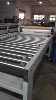 China PLC Control Powered Conveyor Belt Machine 220V For Food Processing for sale